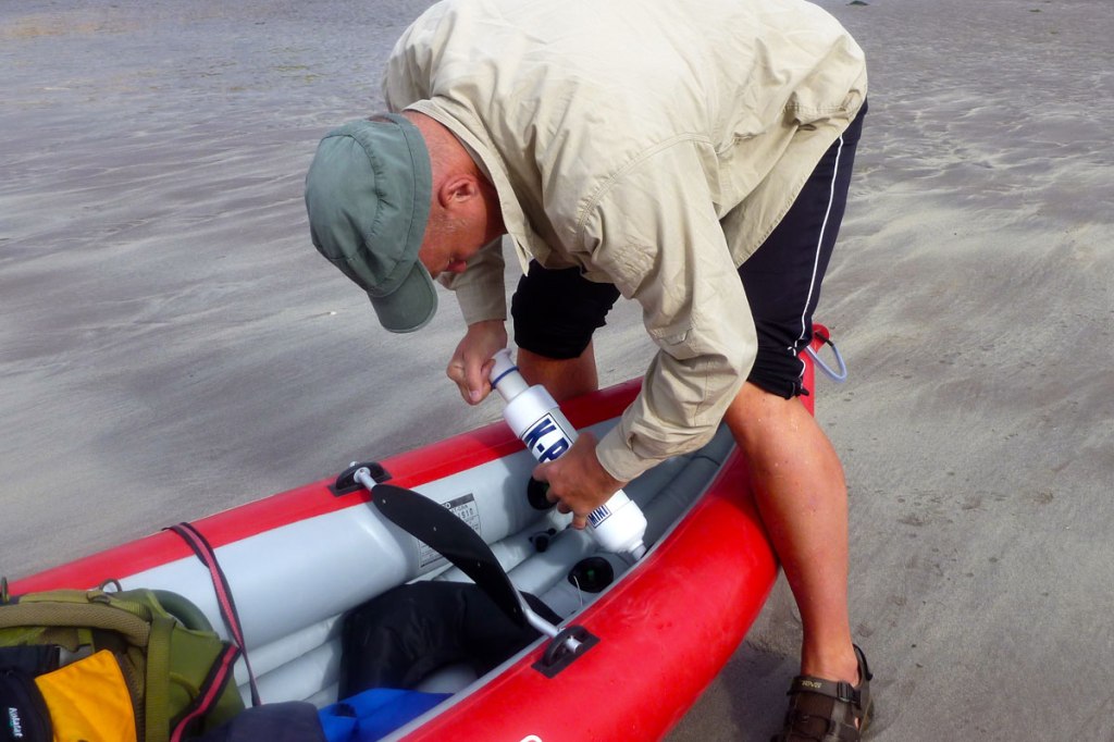 Pumps for inflatable kayaks and packrafts | Inflatable Kayaks & Packrafts