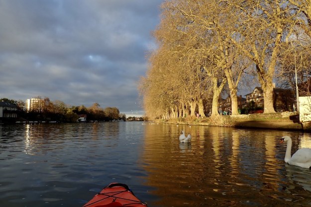 Tested: Shipwreck ArrowStream drop-stitch inflatable kayak review ...